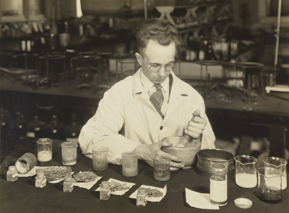 Mechanochemistry | Science History Institute