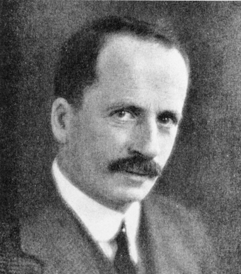 Frederick Banting, Charles Best, James Collip, and John Macleod ...