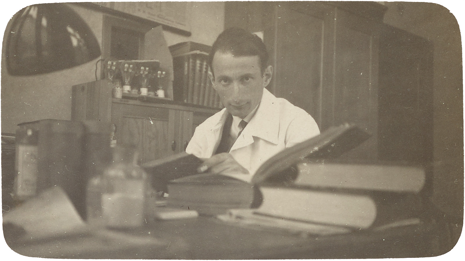 The Human Side of Science | Science History Institute