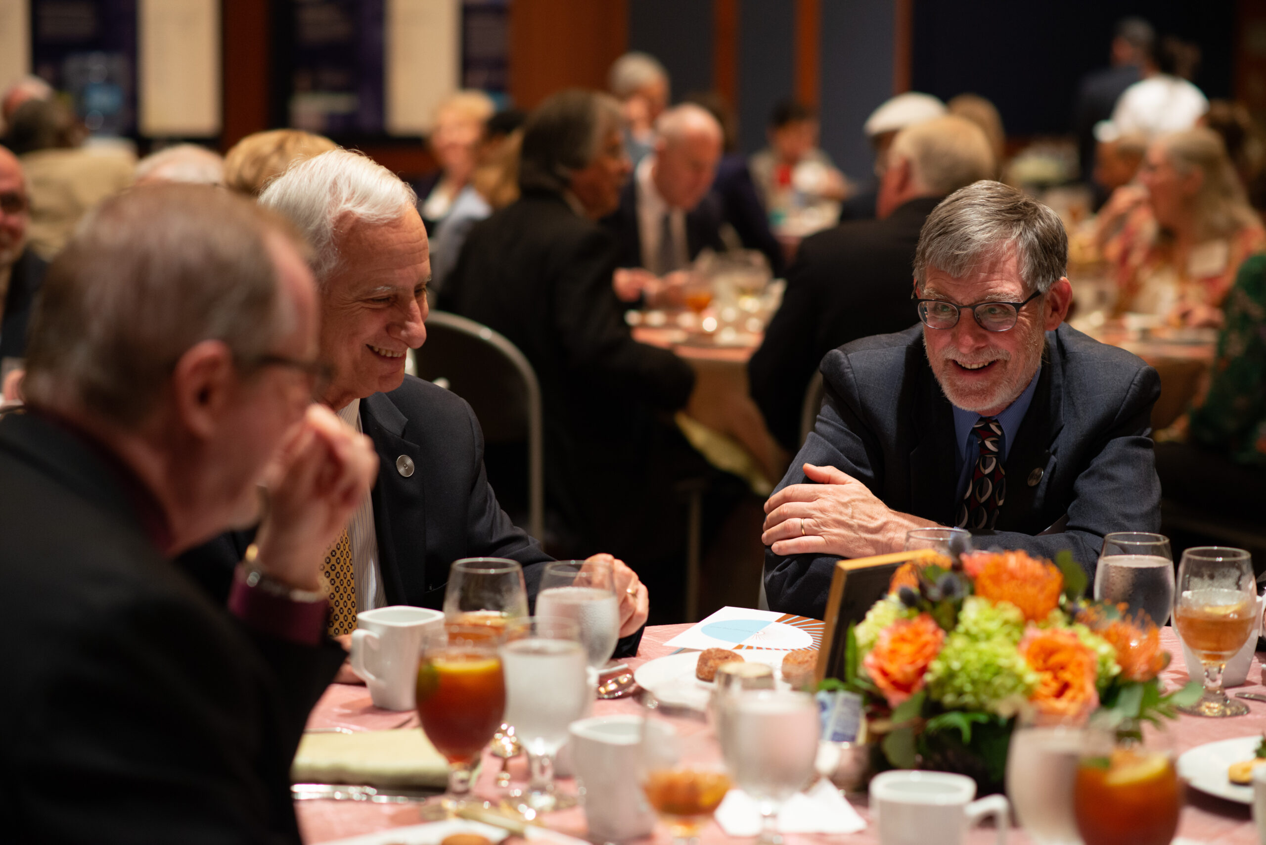 Giving Circles | Science History Institute