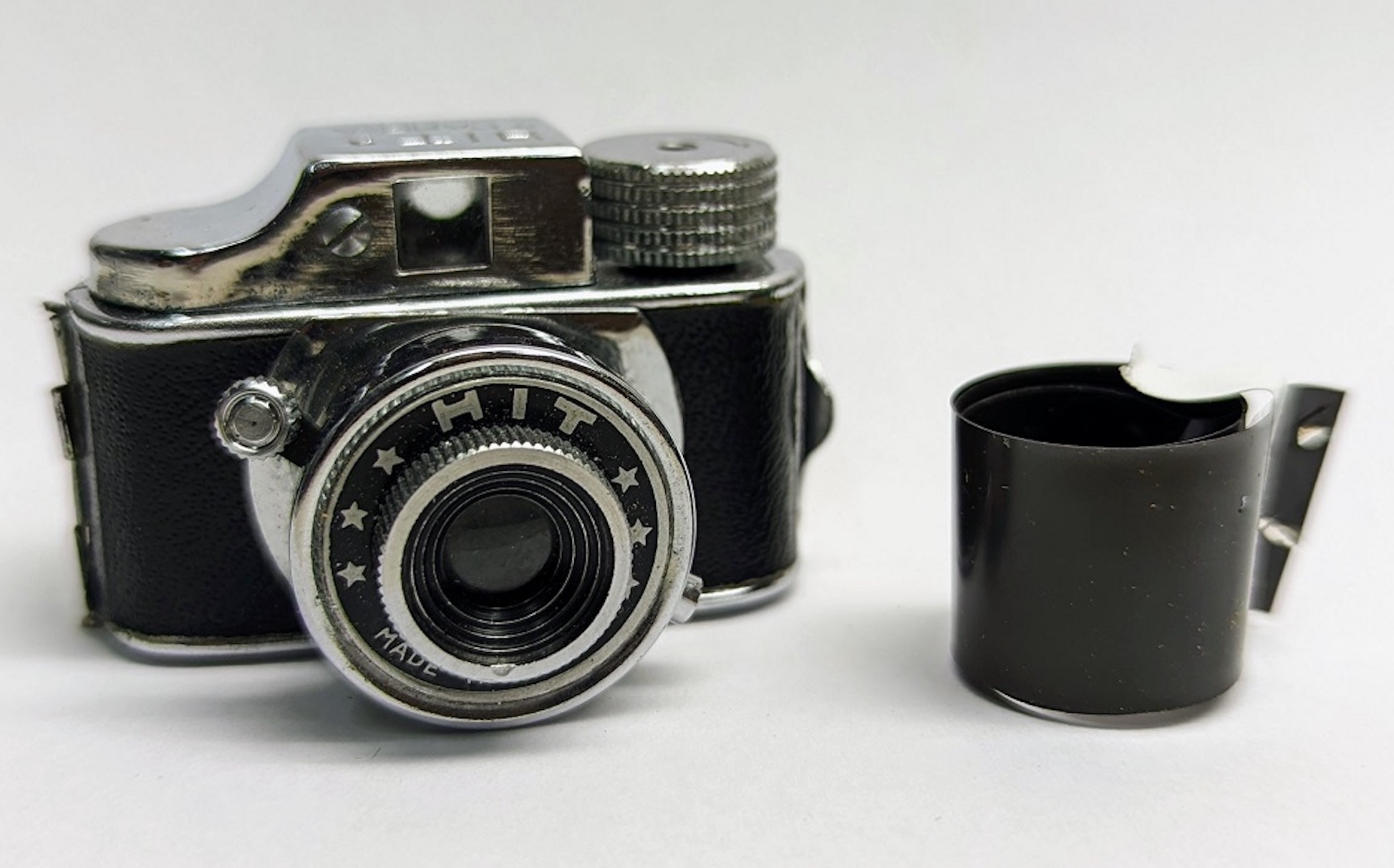 I Spy a Tiny Camera Mystery | Science History Institute
