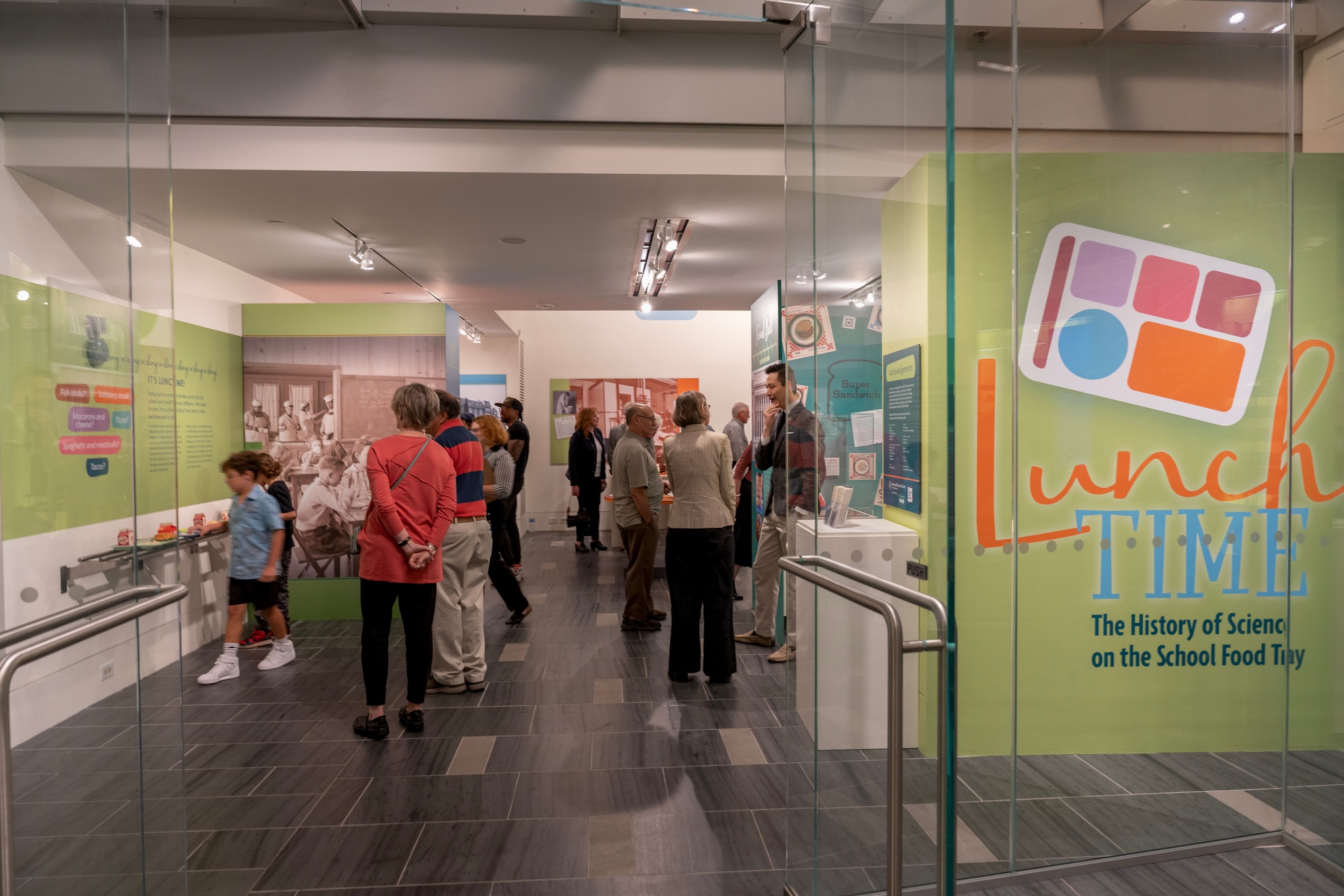Opening Celebration Attendees Give Institute’s New ‘Lunchtime ...